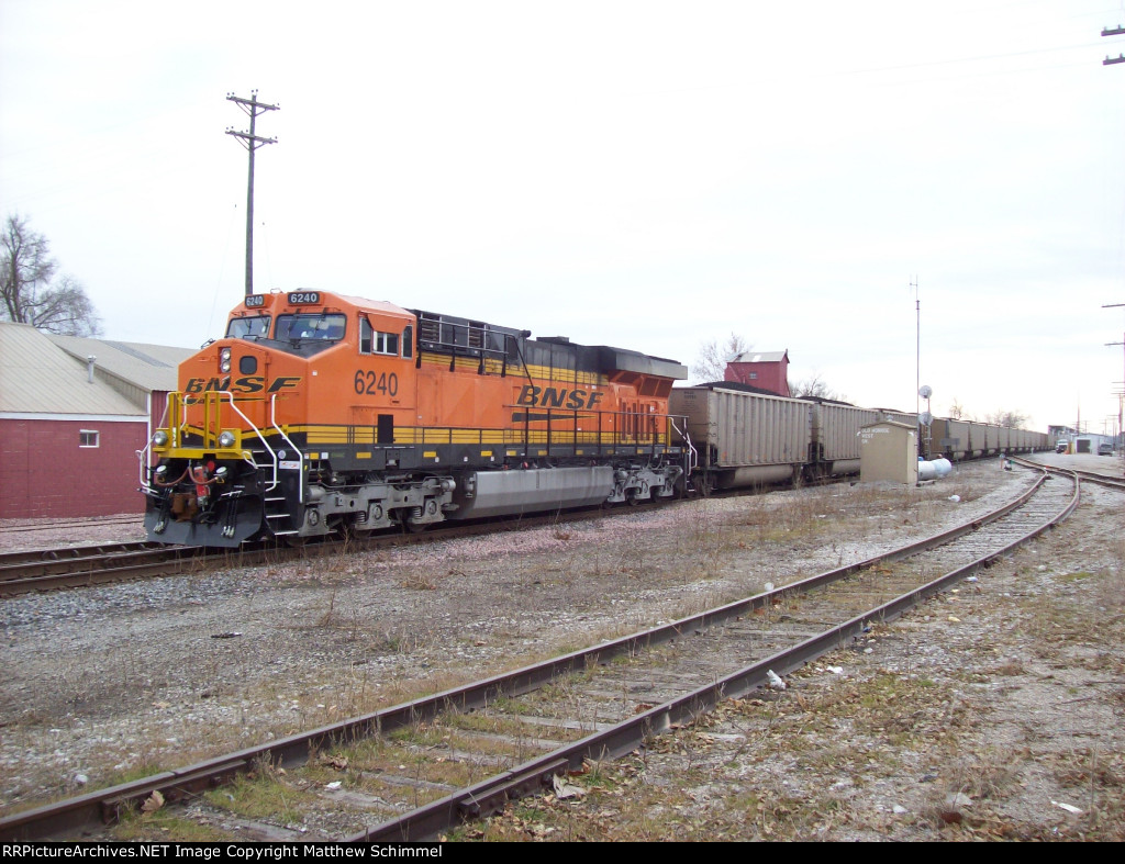 BNSF 6240 - DPU